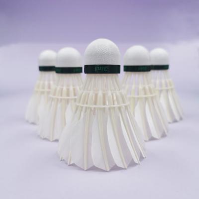 China Best Selling Hybrid Badminton Shuttlecock High Quality Goose Feather Shuttles for sale