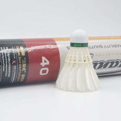 China Dmantis 40 Model 3in1 Hybrid Shuttlecock Popular Vietnam Indonesia High Quality for sale
