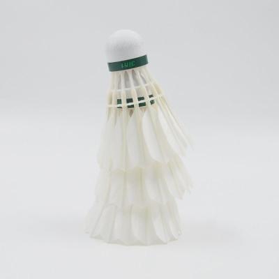 China Indonesia Popular 3in1 Shuttlecock Badminton Shuttlecock D40 Model Dmantis Brand Made in China Indoor S for sale