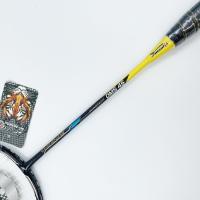 China Wholesale High Quality Top Brand Full Carbon Badminton Racket OEM Service Design for sale