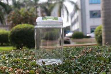 China Stackable Recyclable Plastic Containers With Lock PET Material for sale