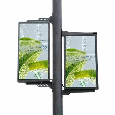 China P4 Outdoor Street Light Pole LED Display Standing Street LED Screen for sale