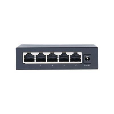 China 4 Port 100M PoE Switch 4x10/100Mbps PoE Ports 1x Uplink for IP Camera for sale