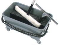 China Premium Plastic Cleaning Bucket With Wheels For Hotel Public Area for sale