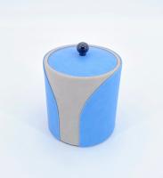 China Hotel Leather Products PU Leathe Ice Bucket Holder with Lid Customizable Colors and Logos Durable Elegant Design for Luxury Hotel for sale