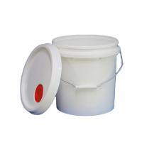 China Stackable Lightweight Industrial Plastic Engine Oil Bucket With Integrated Handle for sale