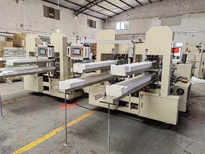 China Pneumatic Counting Paper Napkin Machine Automatic 115x115mm Folded Size for sale