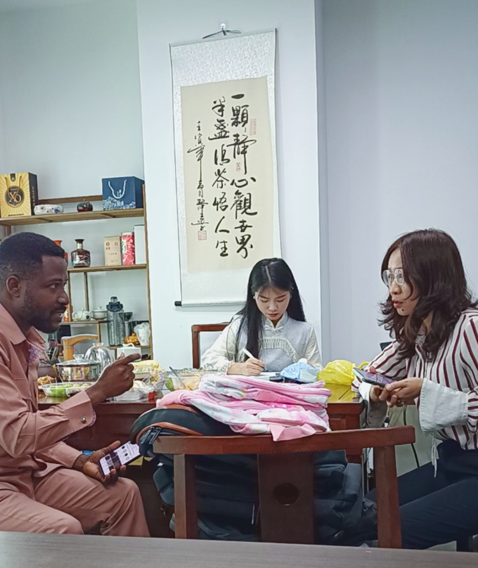 latest company news about Warmly welcome dear Courage friend to visit 2