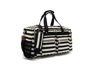 China Waterproof Weekender Overnight Bag Large Capacity Canvas Weekender Duffle Bag for sale