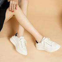 China Custom Logo New Styles Trendy White Genuine Leather Sneakers Running Fitness Walking Sports Casual Shoes For Women for sale