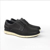 China Casual Mens Black Loafers Shock Absorbing Simple Leather Formal Shoes for sale