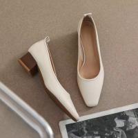 China Casual Leather Women Chunky Heel Shoes Cowhide Lining 5cm Height OEM / ODM for sale