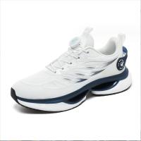 China Antislip Mens Running Shoes Sports Fly Mesh Sneakers 36-45 Size for sale
