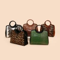 China Large Capacity Women Shoulder Handbag Leopard Printed Fashionable Shoulder Bag for sale