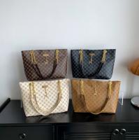 China Printed Chain Women Fashion Handbag Women Retro Commuter Shoulder Bag for sale