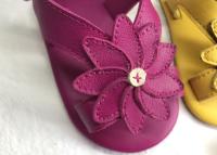 China Outdoor Cowhide Flower Ornament Kids Sandals Shoes for sale