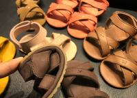 China Cow Leather Quick Dry Children Open Toe Sandal for sale