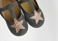 China Little Girls Cute Star T Strap Stylish Kids Shoes for sale
