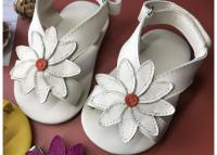 China Handmade Flower EU 19-22 Rubber Outsole Kids Shoes pigskin Lining for sale