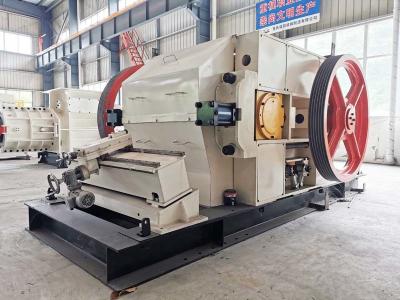 China Full Automatic Clay Roller Crusher Machine 35-80m³/h Capacity 1000-1400mm Roll Size Industrial Grinder for sale