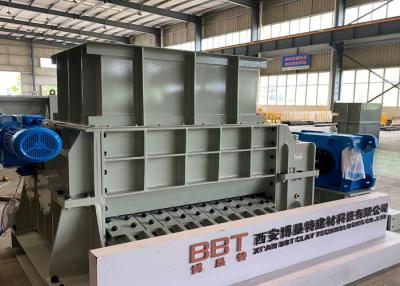 China TRA400×1000 Double Toothed Roller Crusher 45KW 30-45m³/hr Capacity for Brick Making for sale
