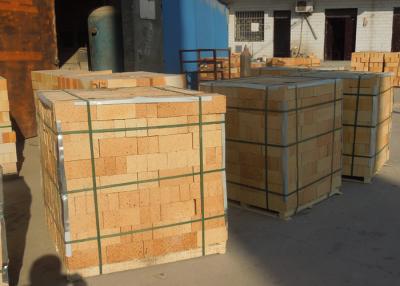 China High Fireproof Refractory Clay Bricks 230x114x65mm for Tunnel Kilns and Industrial Furnaces for sale