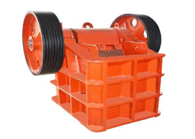 China Jaw Roller Crusher Machine with 14-36m³/hr Capacity, 30kW Power, and 500mm Feeding Granularity for Clay Brick Production for sale
