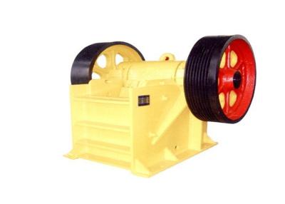 China 30kW Mobile Jaw Rock Crusher for Clay Brick Making - 14-62 t/hr Capacity, 425-500mm Feeding for sale