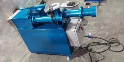 China Small De-Airing Pottery Pug Mill Mixer Clay Brick Vacuum Extruder Machine - 2-3 ton/h Output, 150-180mm Outlet for sale