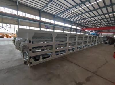 China Chain Steel Box Feeder 4500mm Center Distance 4kw for Clay Brick Making Plant for sale