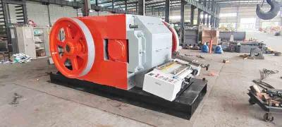 China Clay Brick Making Grey Refine Roller Crusher 20-100 t/h Raw Material Crushing for sale