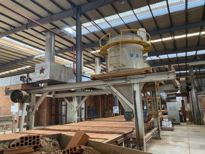 China Automatic Tunnel Kiln Car Cleaning System 380V 50Hz Brick Factory Kiln Cart Sweeper for sale