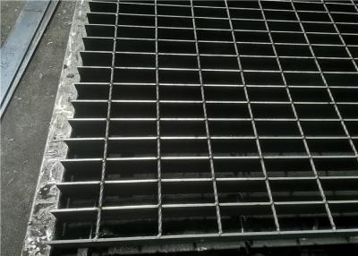 China 25x5 Galvanized Metal Catwalk Flooring Q345 Industrial Platform for sale