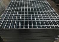 China Electro Galvanized Swage Locked Grating Q235 Grate Metal Sheet for sale