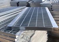 China 40x5mm Serrated Bar Grating Stair Treads For Municipal Engineering for sale