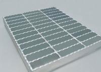 China Metal Structure Serrated Galvanized Steel Grating Platform Middle Carbon for sale