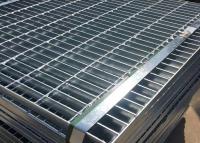 China Park Drain Catwalk Metal Grating 30X100mm Light Weight Impact Resistance for sale