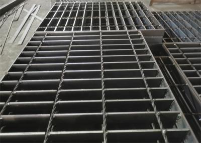 China Anti Skid Low Carbon Steel Grating Plate 65x5mm For Stadium Drains for sale