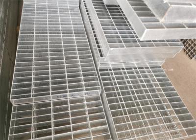 China Hot Dip Galvanized Steel Walkway Grating 6mm Thickness Anti Theft for sale