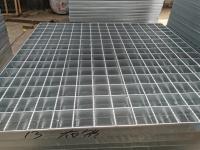 China Square Port Non Skid Steel Grate Stair Treads 40mm For Sanitation Engineering for sale