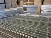 China Water Permeable Stair Treads Steel Grating for sale