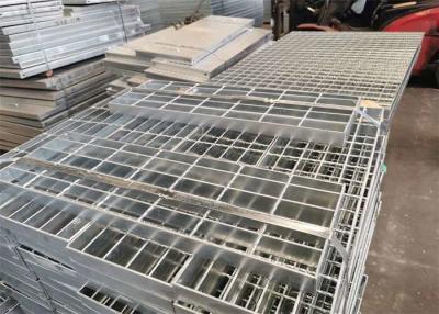 China SGS Industrial Serrated Carbon Steel Bar Grating Hot Dip Galvanized for sale