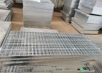 China Q235 Skid Proof Galvanised Driveway Grates Light Structure 32x5mm for sale