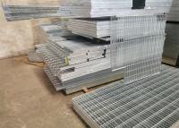 China Anti Corrosion Steel Driveway Grating 1250mm Width For Chemical Plants for sale