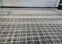 China 48 Inch Anti Skid Stair Treads Steel Grating Walkway Mill Finished for sale