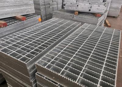 China SS316 Skid Proof Galvanised Steel Grating Platform For Building Sidewalks for sale