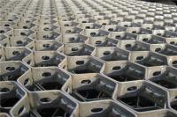 China 50X50mm HexMesh Thickness 2.0mm Customized Refractory Mesh  For Market for sale