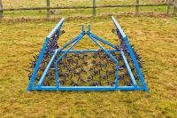 China Mounted Grass Drag Chain Harrow Green 1-2m Length Pull Behind Drag Harrow for sale