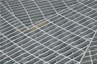 China Heavy Duty Driveway Drainage Grates Serrated Tooth Hdg Grating for sale