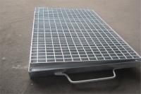 China 30mm Bearing Steel Walkway Mesh Square Galvanised Walkway Grating for sale